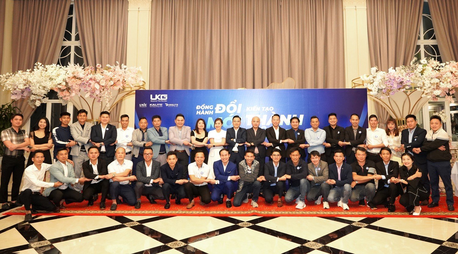 UKG - Beyond The Border